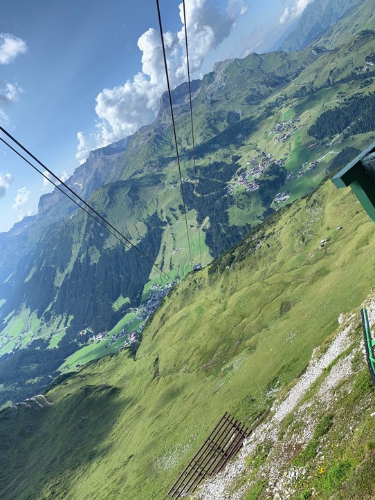 Auf dem LechWanderWeg – Lech – Dorf – Österreich